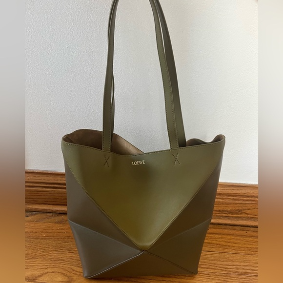 Loewe | Bags | Loewe Puzzle Fold Convertible Origami Medium Leather ...